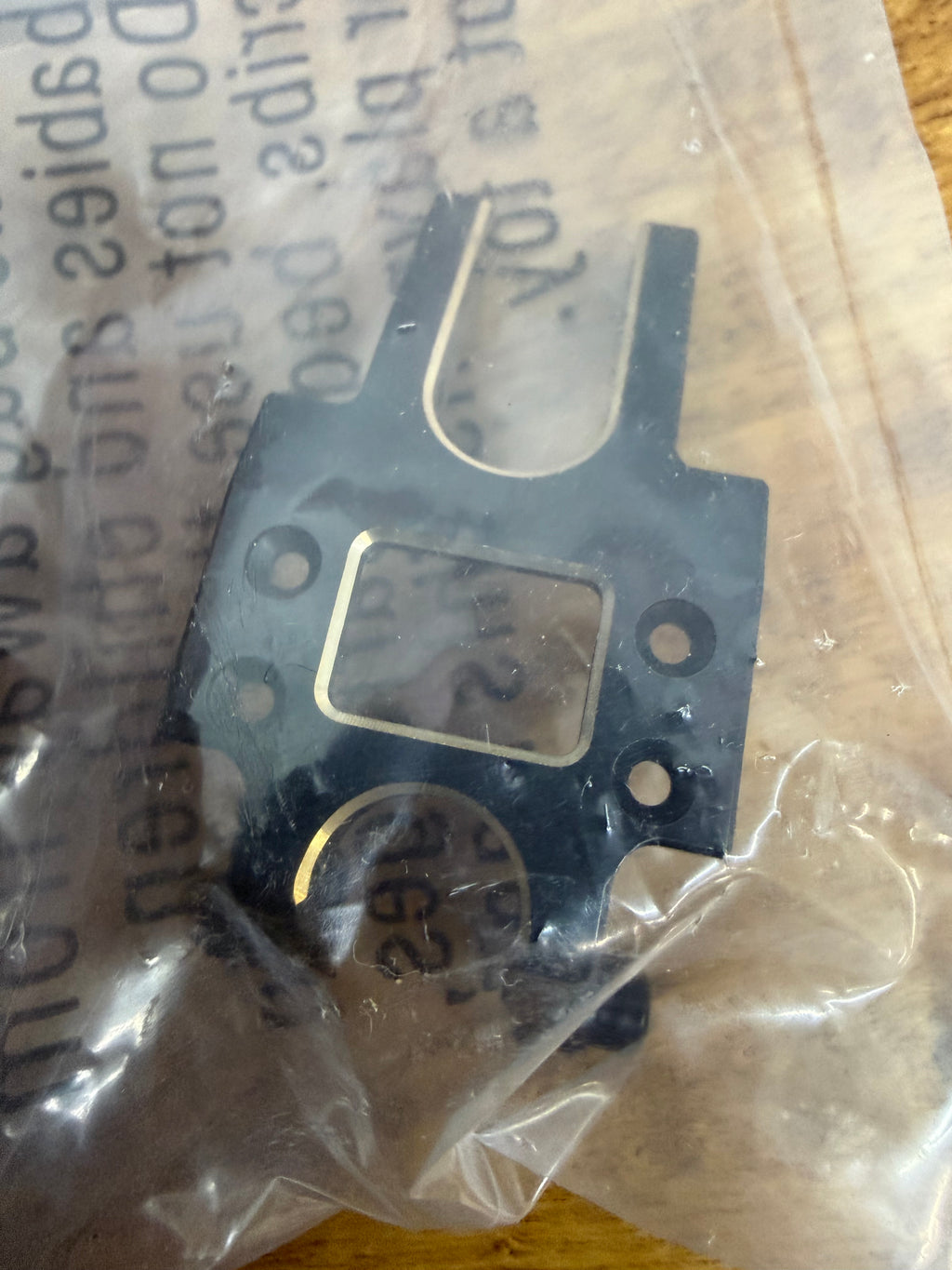 Apex Center Skid (Brass)(1pc) – RC Adventures, LLC